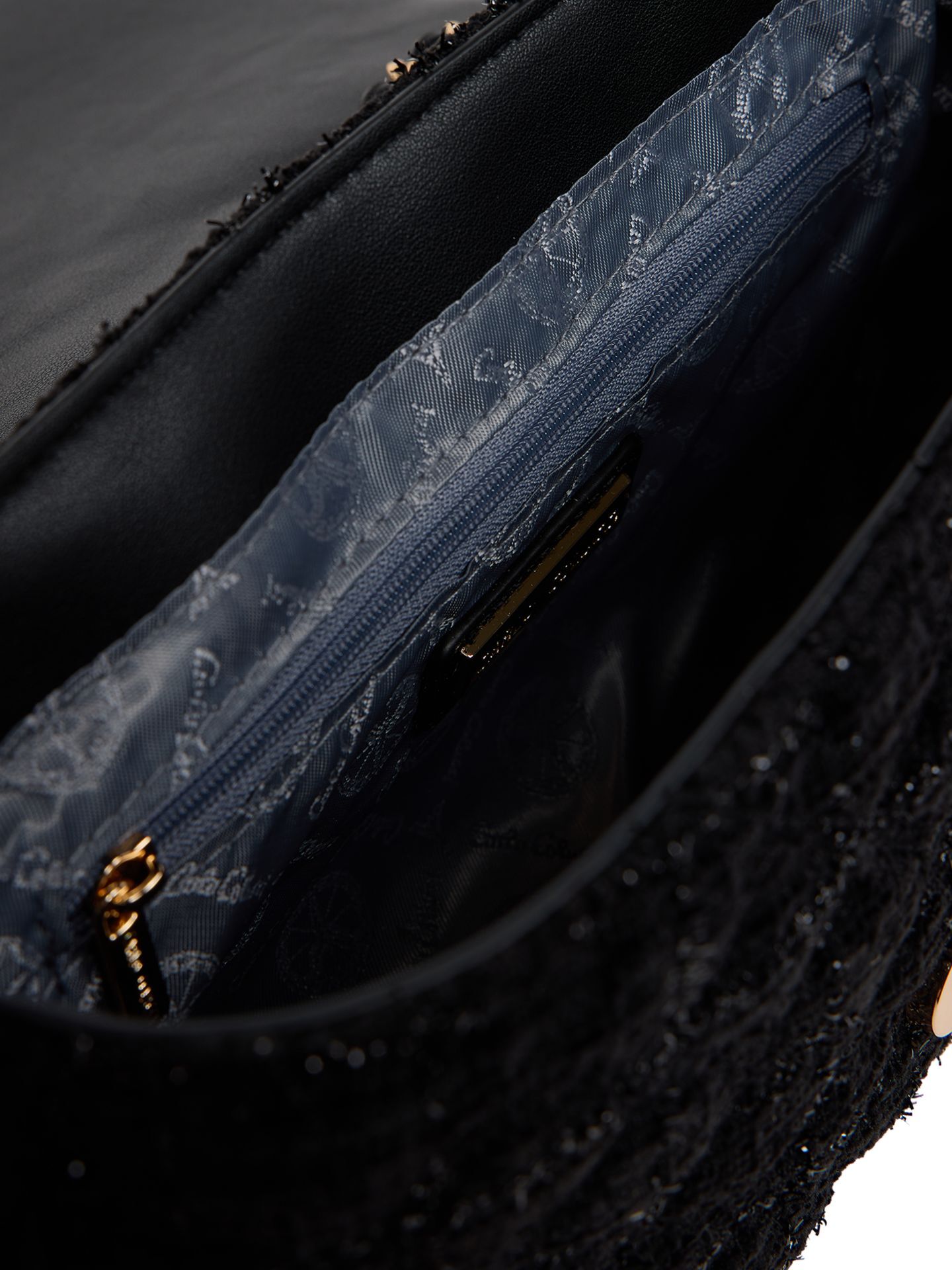 Boucle crossbody bag | Black | CC-0141-BC-20